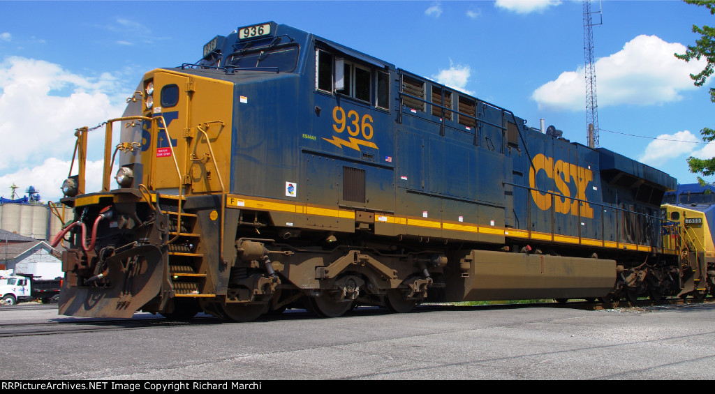 CSX 936